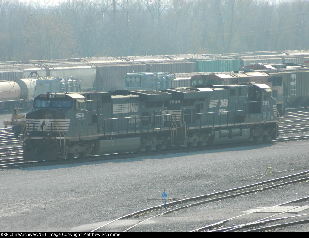 NS Power Sitting In The Yard